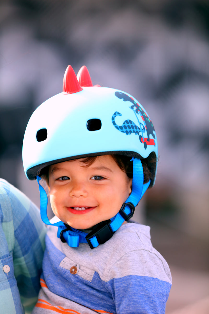 Casco 3D Scootersaurus (S) – Micro Perú